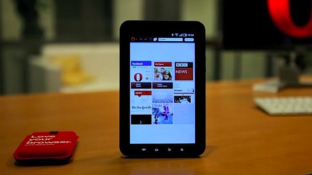 Opera muestra su navegador optimizado para tablets en video